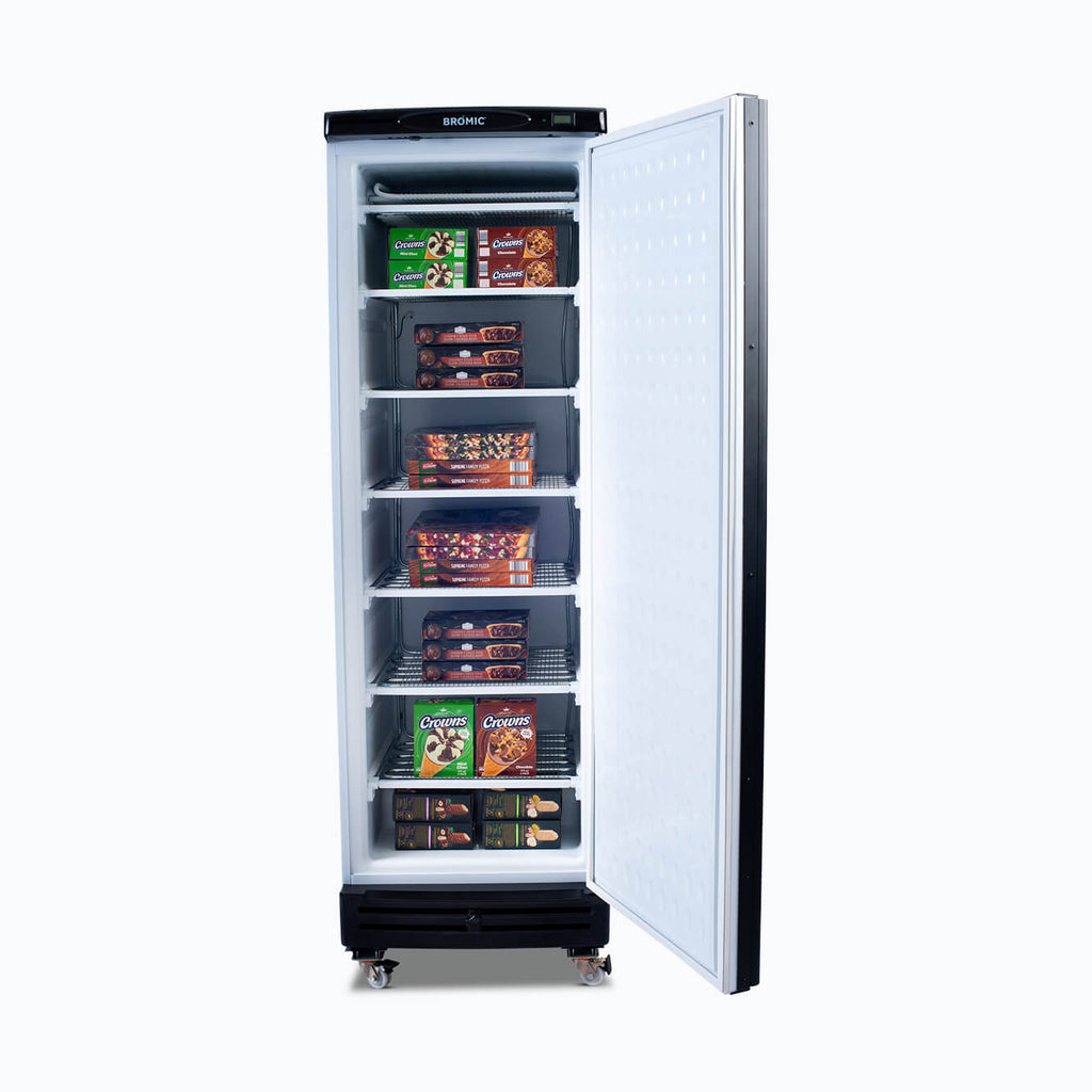 Solid door Freezer, 300 litres, static– CE Catering Equipment